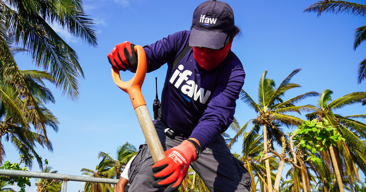 Impacts of climate change on humans and our world | IFAW